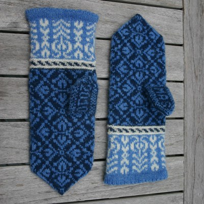 Tulip Mittens, a Fair Isle / Norwegian / Turkish stranded knitting ...